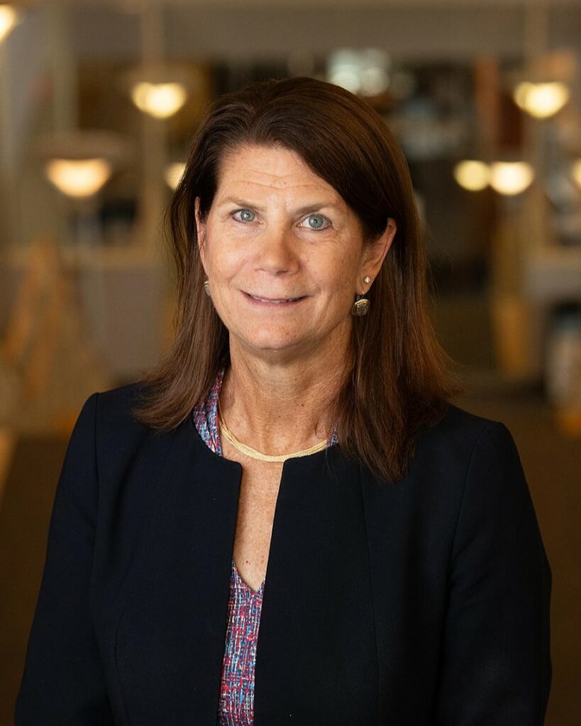 Dr. Neuzil Appointed Director of NIH's Fogarty International Center and ...